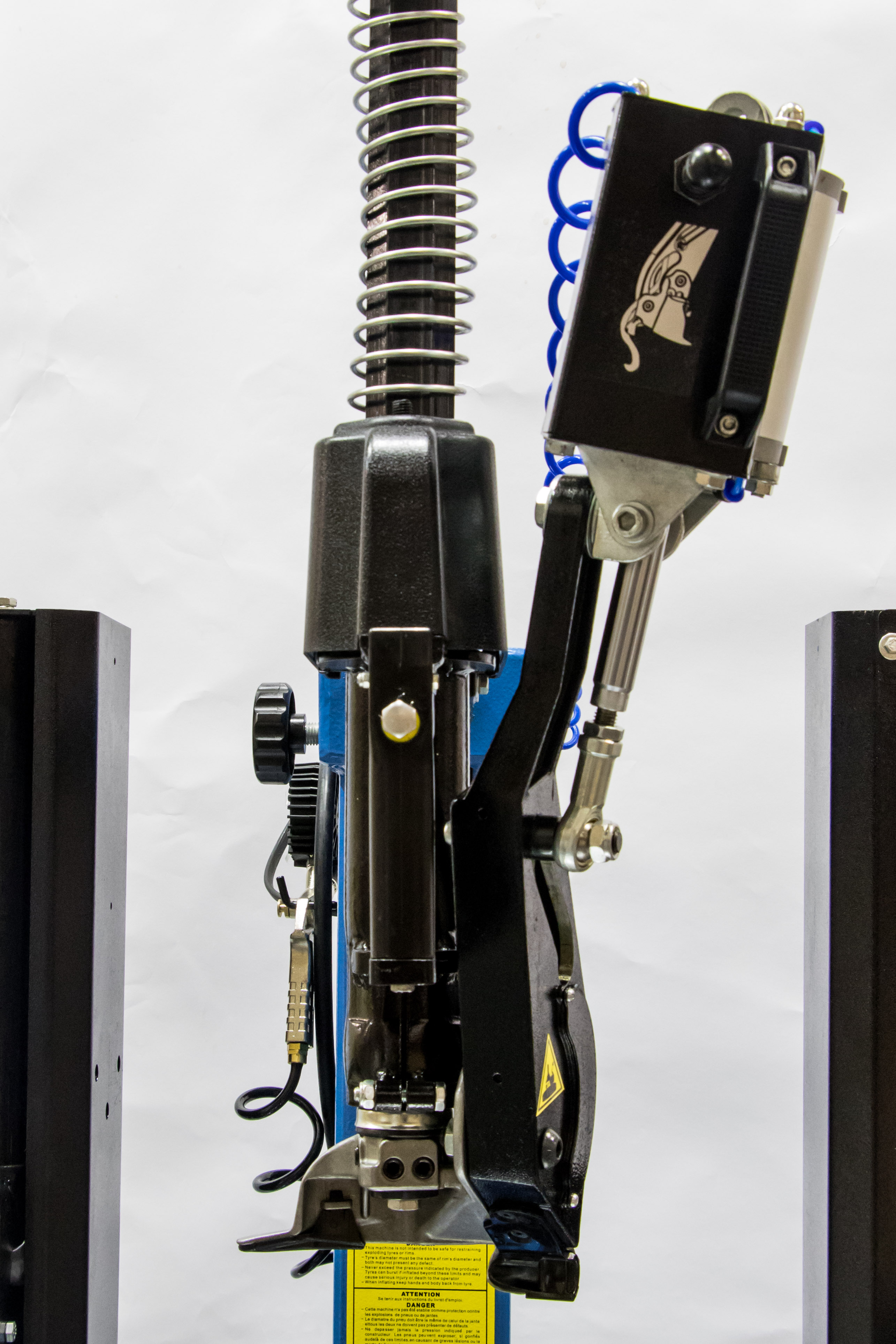 Atlas TC320MAX Leverless Auto Tyre Changer | Twin Assist Arm System